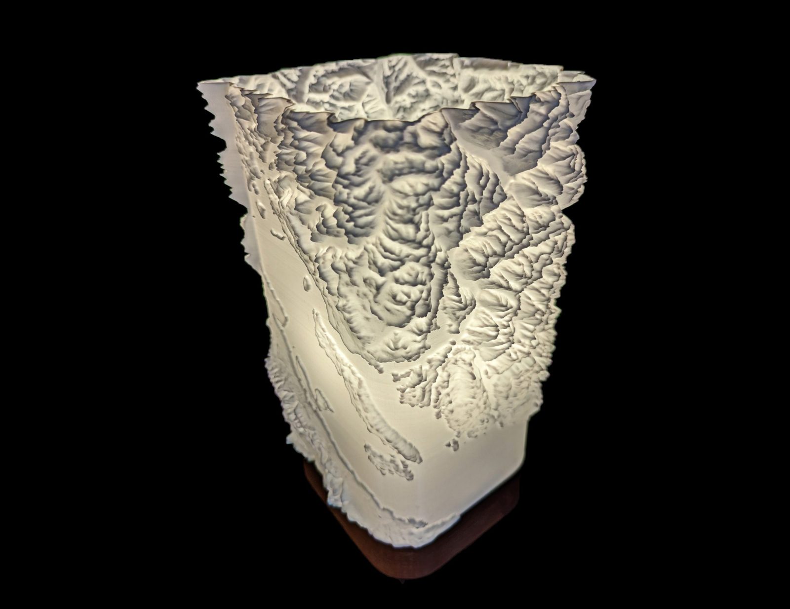 Topographic Lamps – Neil Manchon