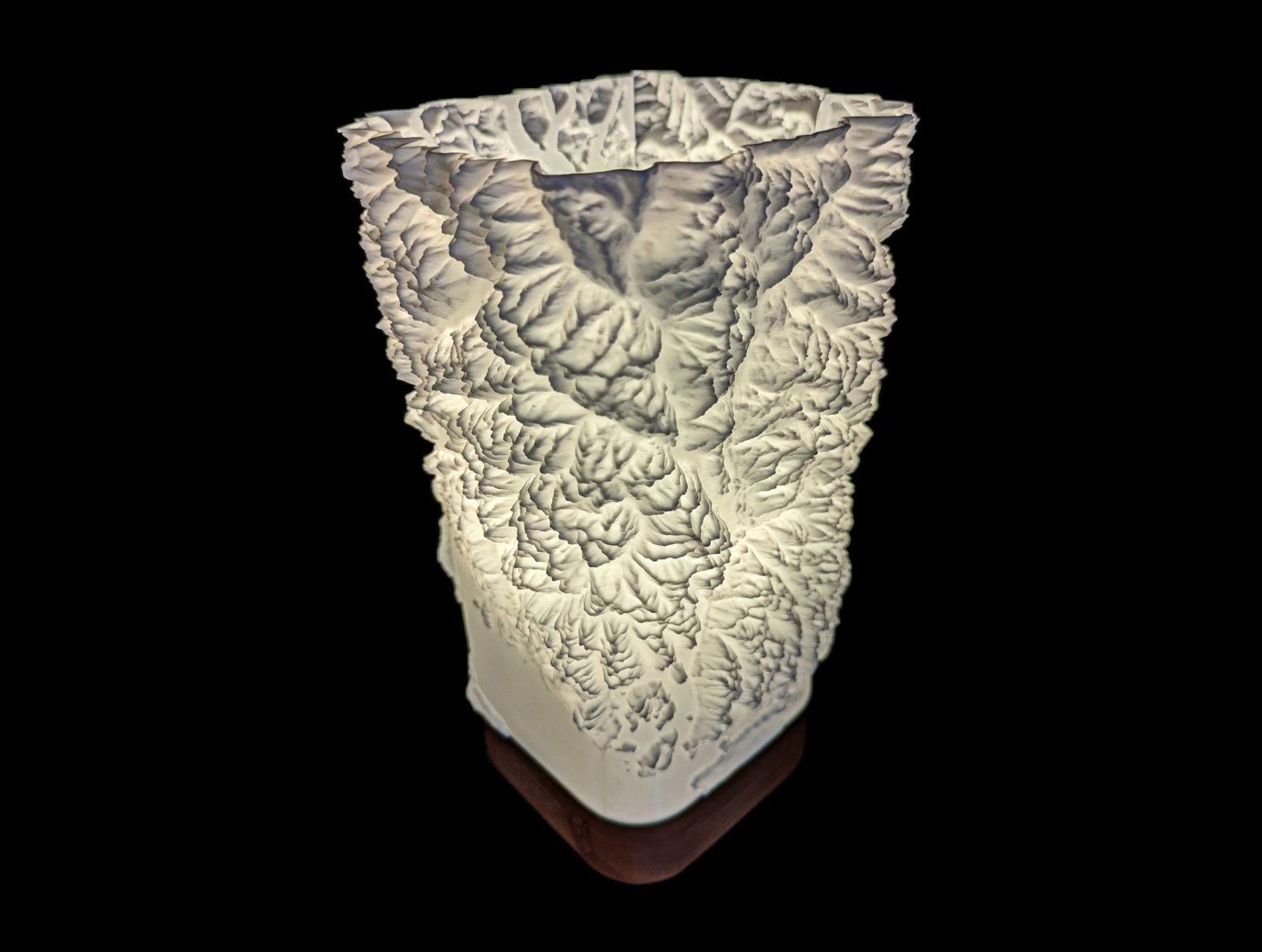 Topographic Lamps – Neil Manchon